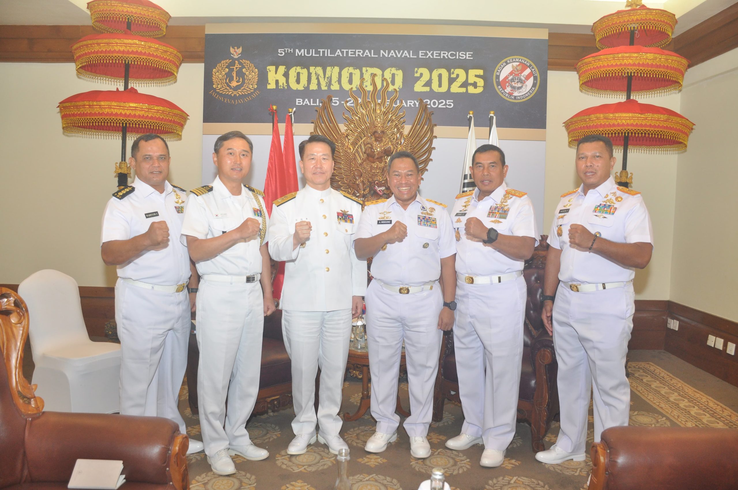 Dankormar TNI AL Terima Paparan Teknologi Canggih Korean Amphibious ...